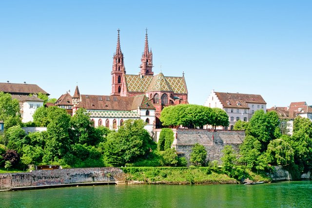 Basel in der Schweiz: Sehenswürdigkeiten & Tipps