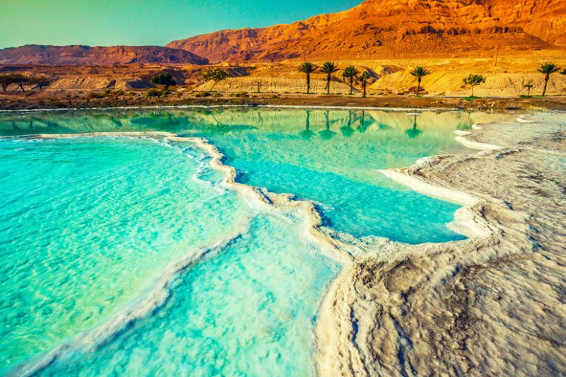 Totes Meer in Israel & Jordanien: Strände & Orte entdecken