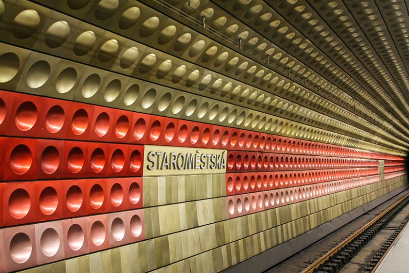 Top 10 Metro-Stationen – schöne U-Bahnhöfe im Urlaub sehen