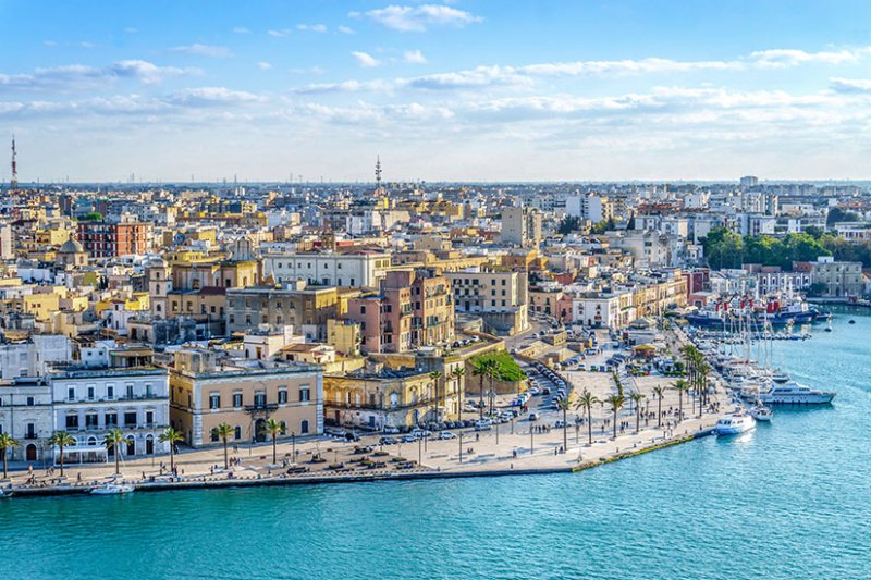 Tarent: Altstadt & Traumstrände in Apulien entdecken