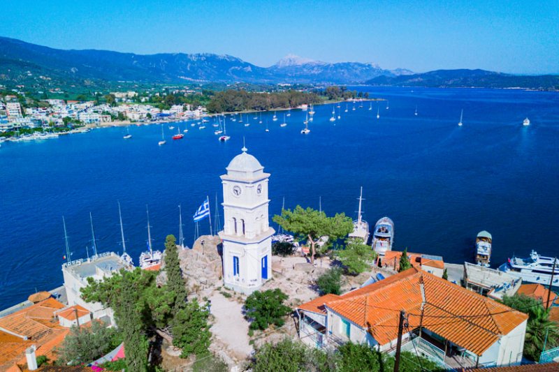 Insel Poros (Griechenland): Strände & Sehenswürdigkeiten