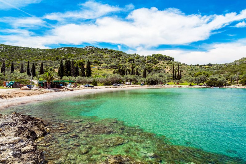 Insel Poros (Griechenland): Strände & Sehenswürdigkeiten