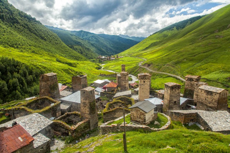 Georgien: Tipps, Sehenswürdigkeiten & die Top Reiseziele