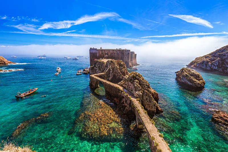 Peniche in Portugal: Tipps zur Halbinsel & zum Surfen