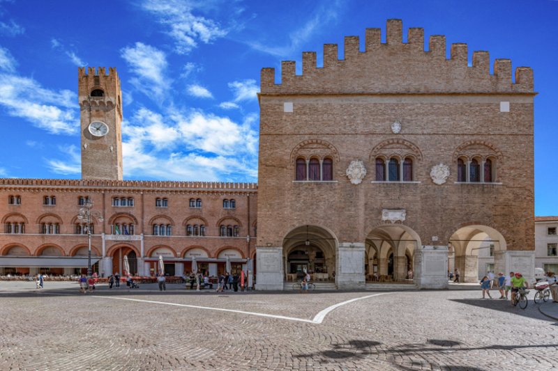 Treviso: Sehenswürdigkeiten & Tipps zur Stadt in Italien