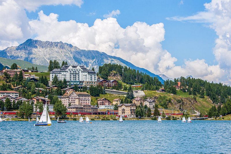St. Moritz: Kurort, Skigebiet & wandern in der Schweiz