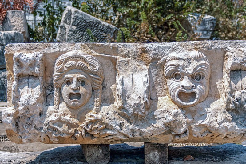 Myra (Türkei): Tipps zur zerstörten Stadt & Felsengräber