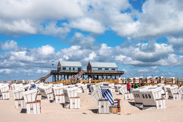 St. Peter-Ording: Seebrücke und Strände an der Nordsee