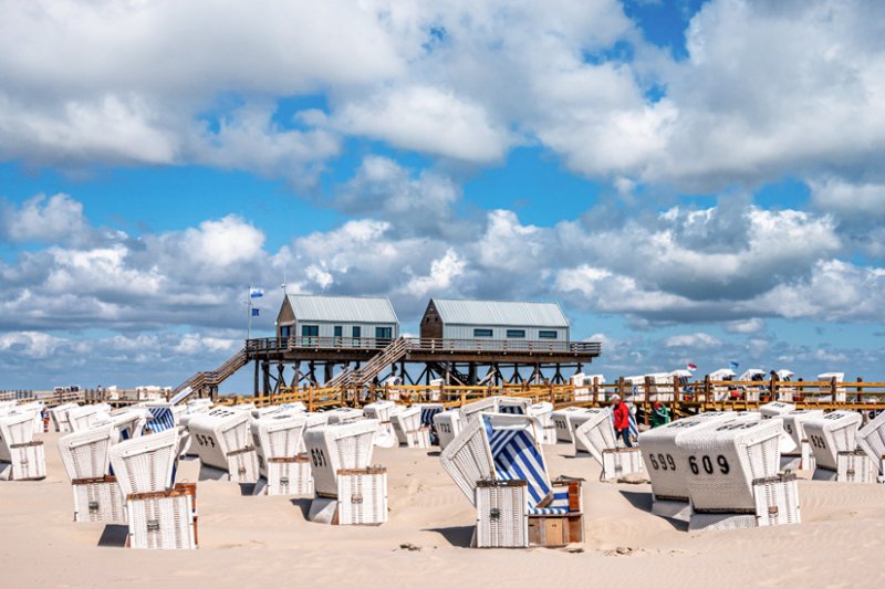 St. Peter-Ording: Seebrücke und Strände an der Nordsee