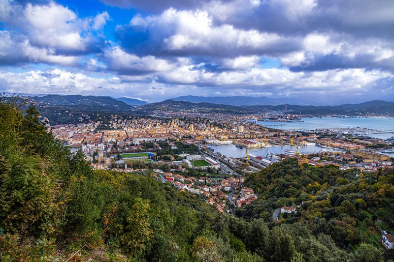 La Spezia in Italien: Sehenswürdigkeiten, Strände & mehr