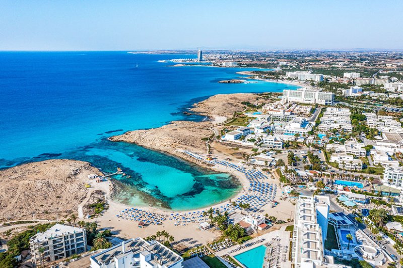 Ayia Napa auf Zypern: Strände, Sehenswürdigkeiten & Party
