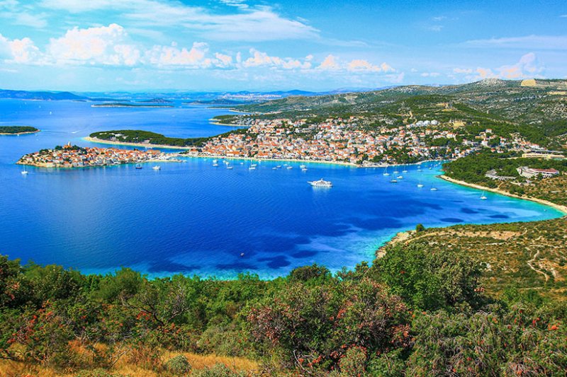 Primosten in Kroatien: Sehenswürdigkeiten & Top Strände