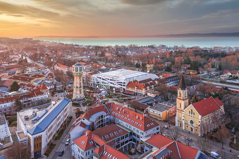 Siófok in Ungarn: Strand & Sehenswürdigkeiten am Balaton