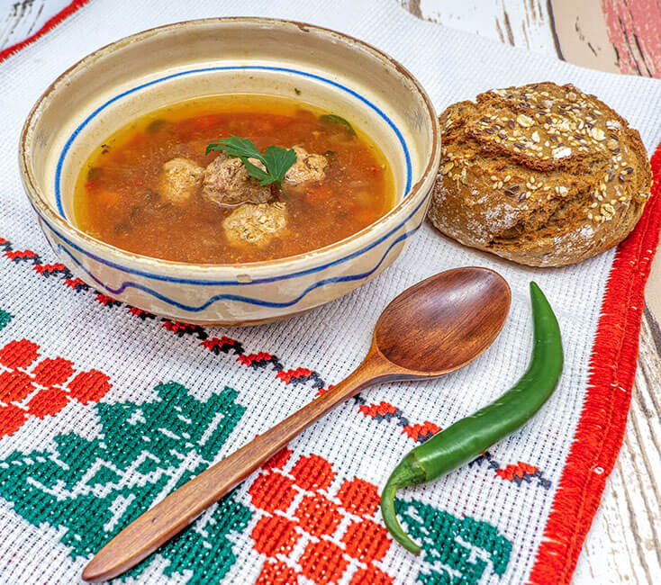 Rumänisches Essen: Typische Küche und Gerichte erleben