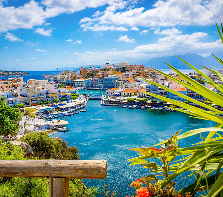 Agios Nikolaos auf Kreta: Strand und Sehenswürdigkeiten
