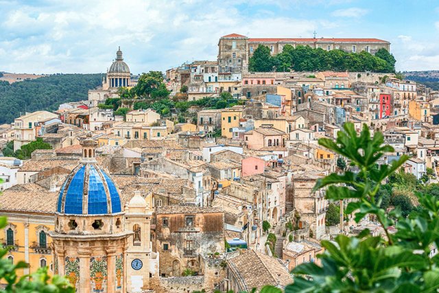 Modica in Sizilien: Altstadt und Top Sehenswürdigkeiten!