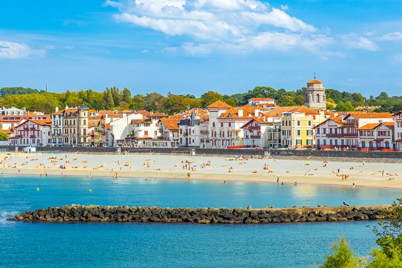 Saint-Jean-de-Luz in Frankreich: Strand und Sehenswürdigkeiten