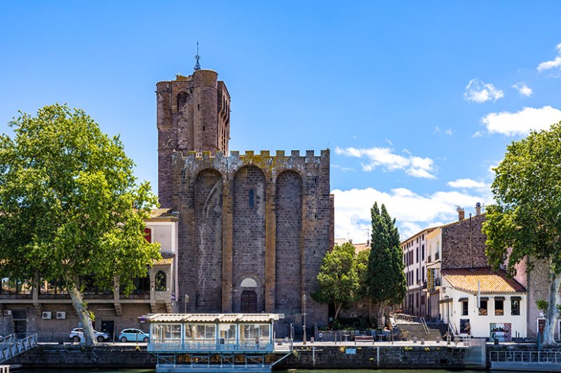 Agde in Frankreich: Strand, Altstadt und Sehenswürdigkeiten